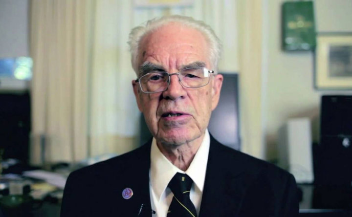 Edward E. Mason - Smart and Light